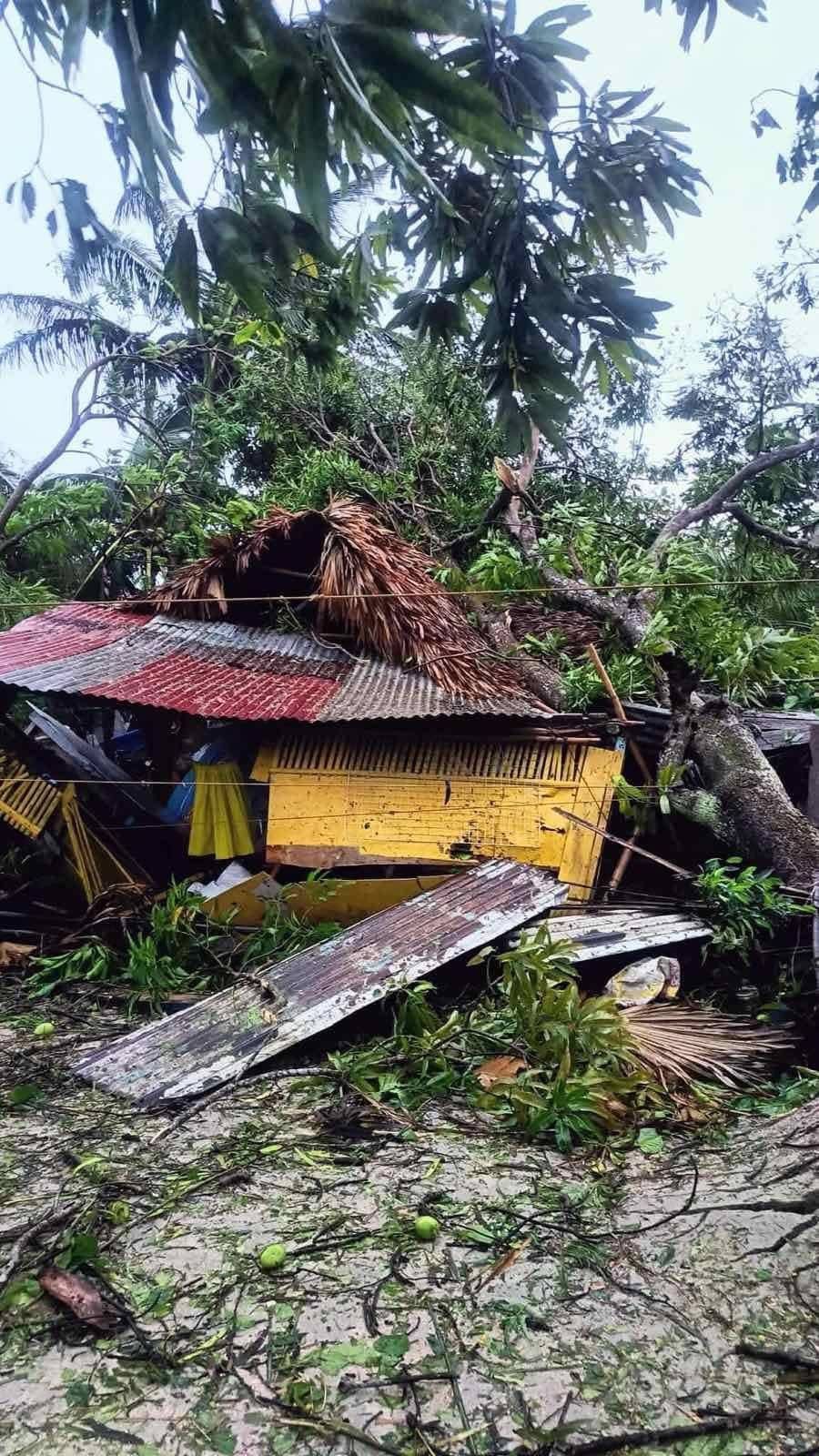 4 dead in Bicol, 6 missing in Eastern Visayas due to typhoon #OpongPH — OCD