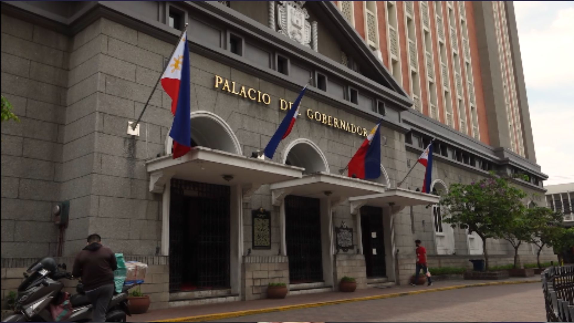 Comelec to require candidates, parties to register their social media ...