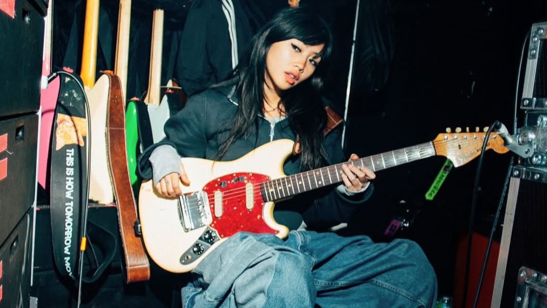 Filipino-British singer beabadoobee is returning to Manila this August!