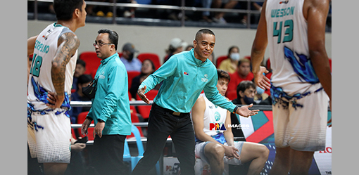 Green Archers name Topex Robinson as new head coach