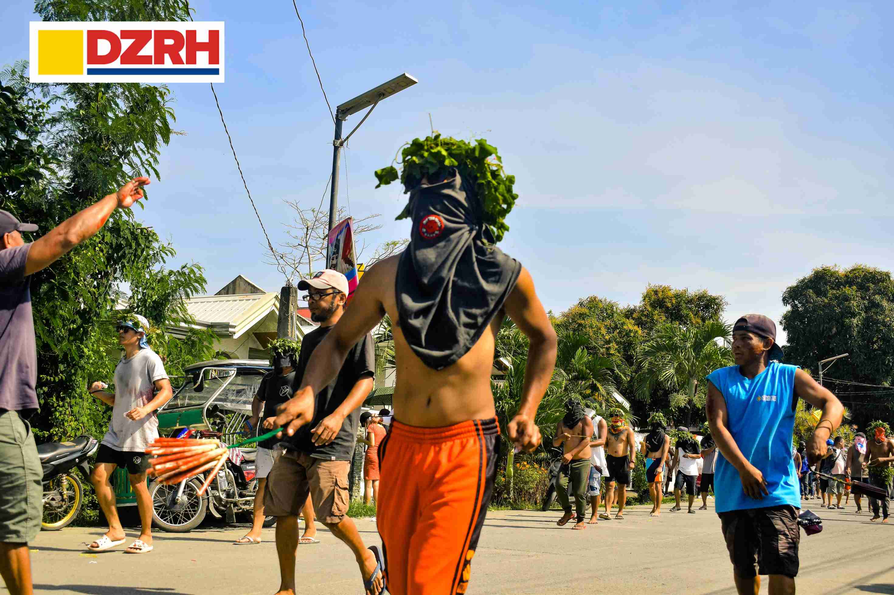 IN PHOTOS: Penitents of Gen. Luna, Quezon Province self-flagellate on ...