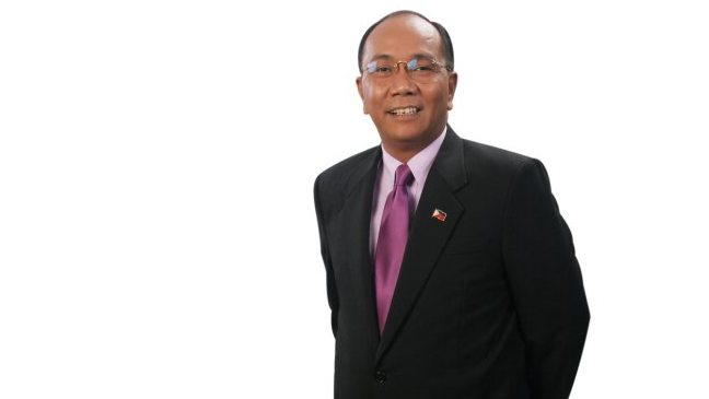 Jay Sonza released from detention after posting bail