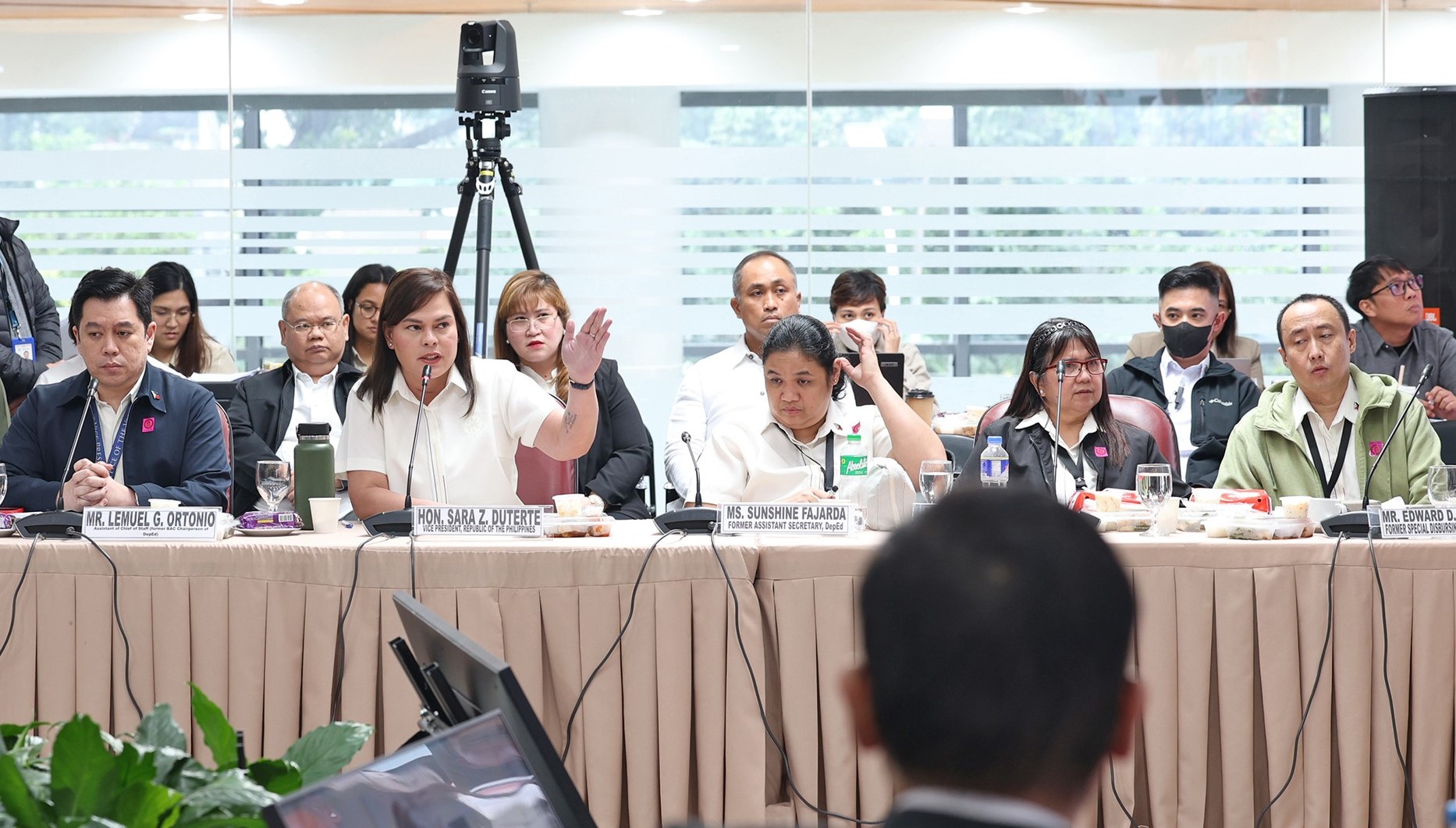 Lawmakers bare potential offenses for OVP, DepEd officials, VP Sara ...