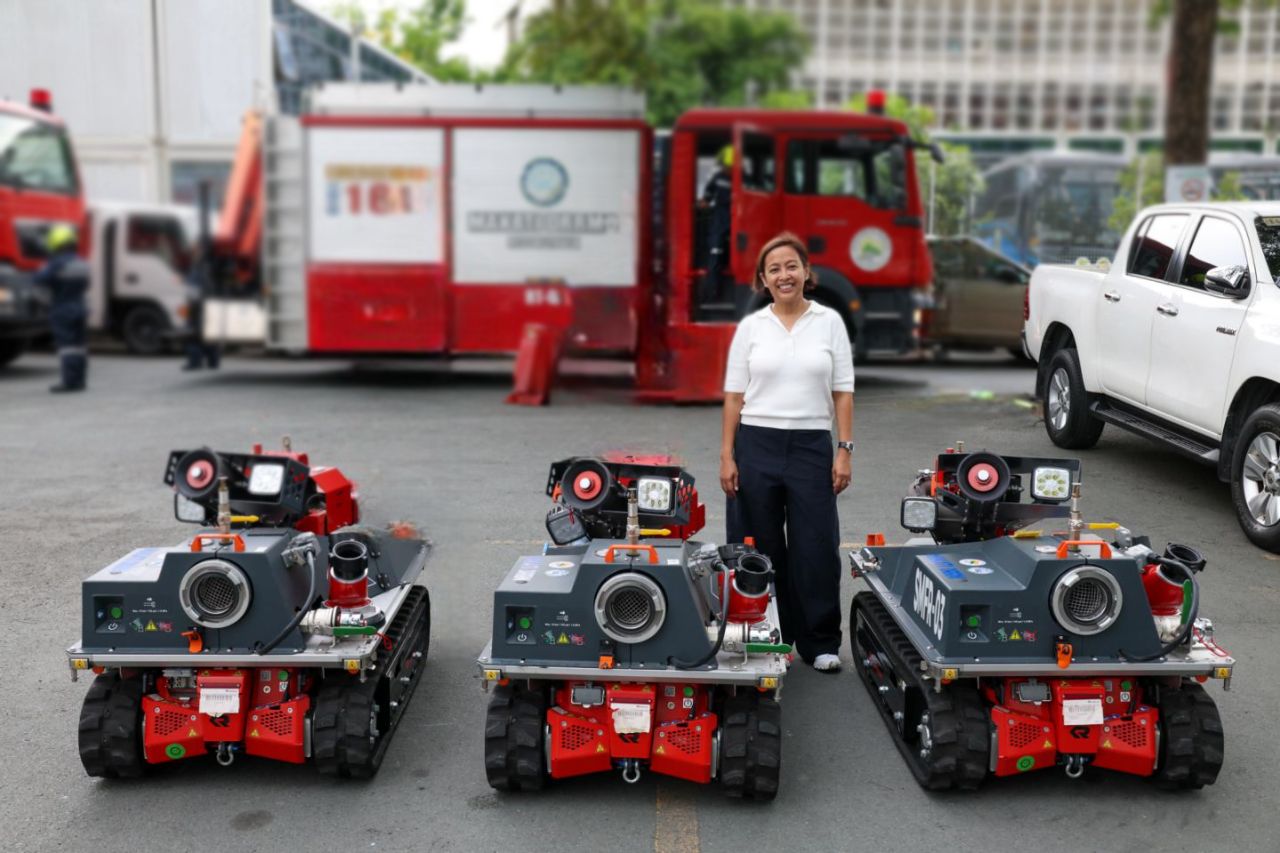 LOOK: These smart firefighting robots can boost Makati’s emergency response capabilities