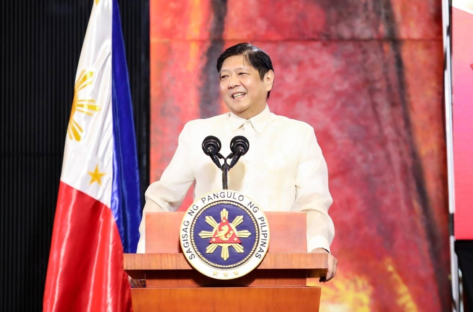 Prez Marcos offers 'hand of reconciliation' on EDSA People Power ...