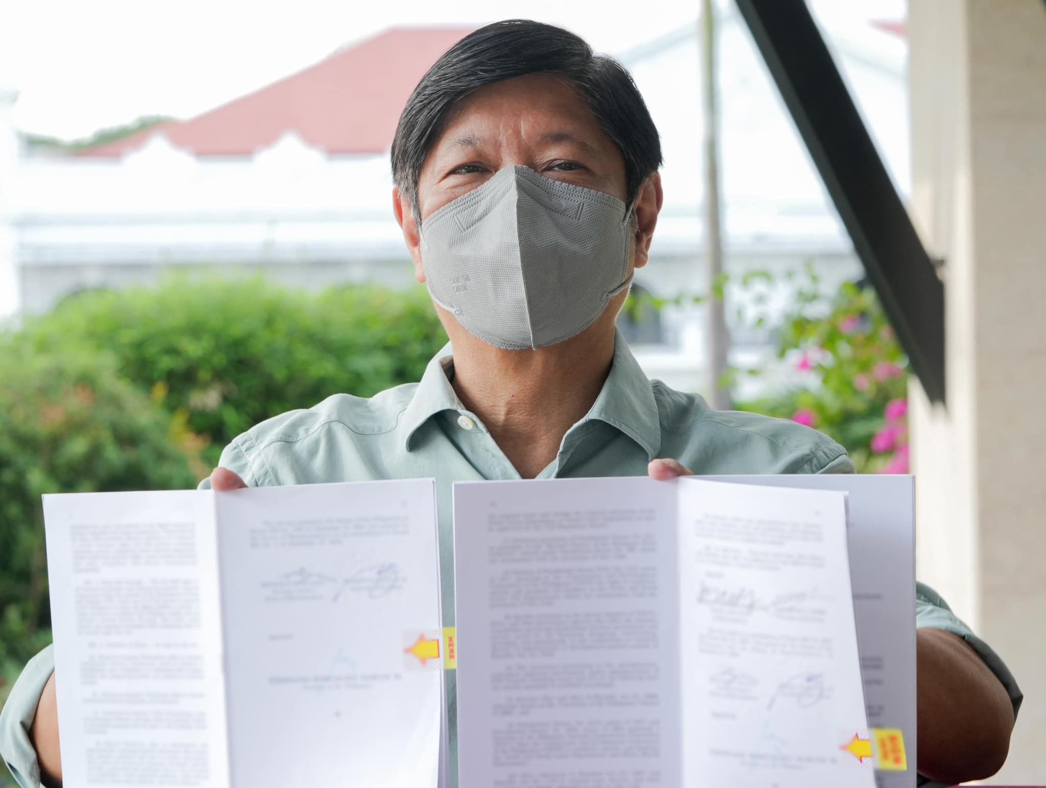 PBBM signs into law PPP Code of the Philippines, Internet Transactions ...