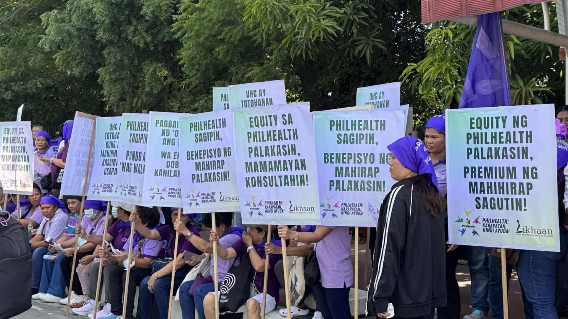 Progressive groups swarm the Senate gate; calls for UHC Law amendment ...