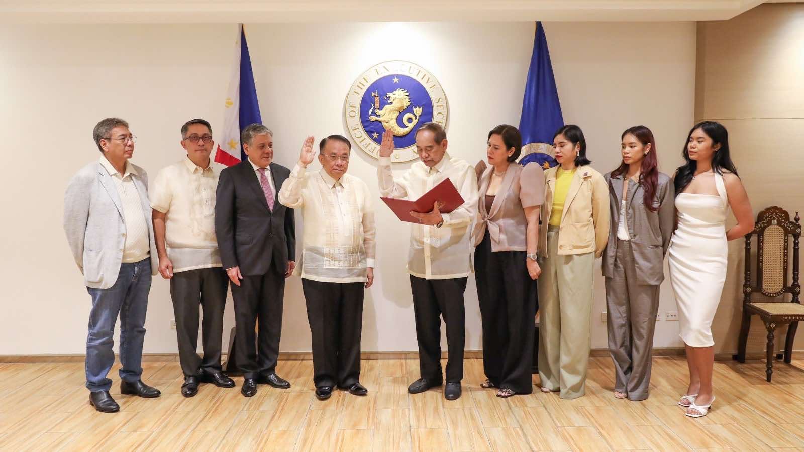 Retired Police General Thompson Lantion officially sworn in as new BCDA ...