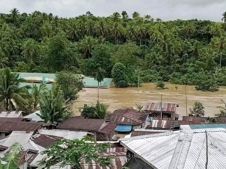 2 Samar towns declare state of calamity due to severe flooding