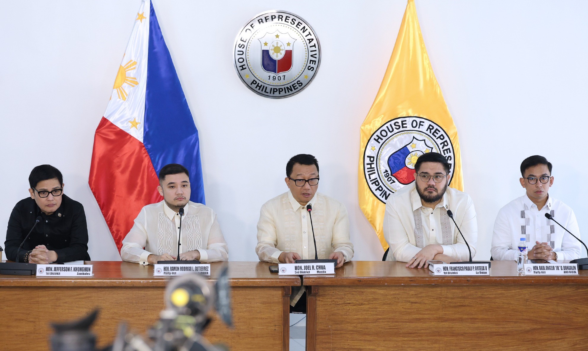 Solons: Liabilities for OVP, DepEd SDOs in entrusting confidential ...