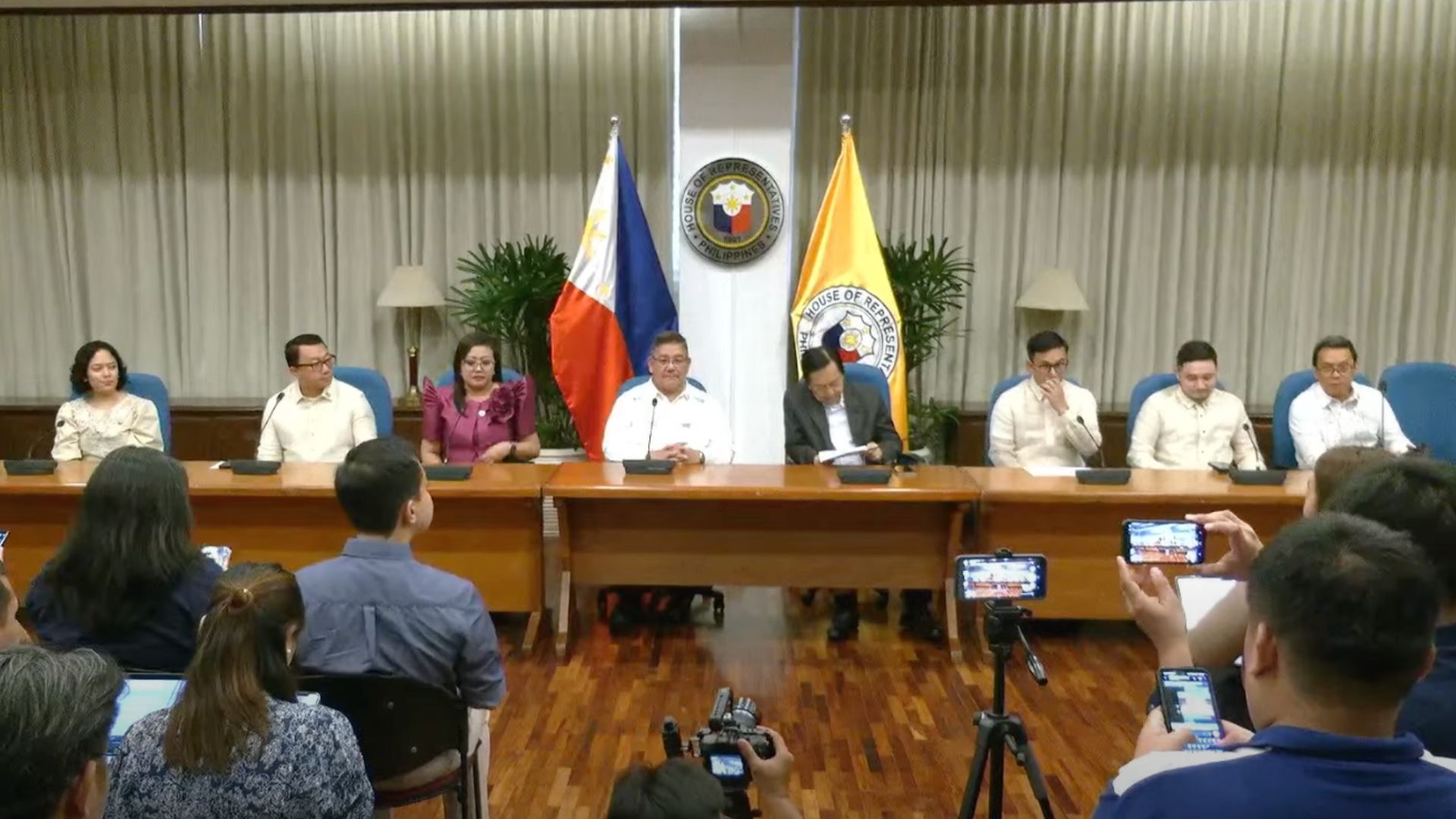 ‘This is not disobedience’: House prosecutors want to seek guidance ...